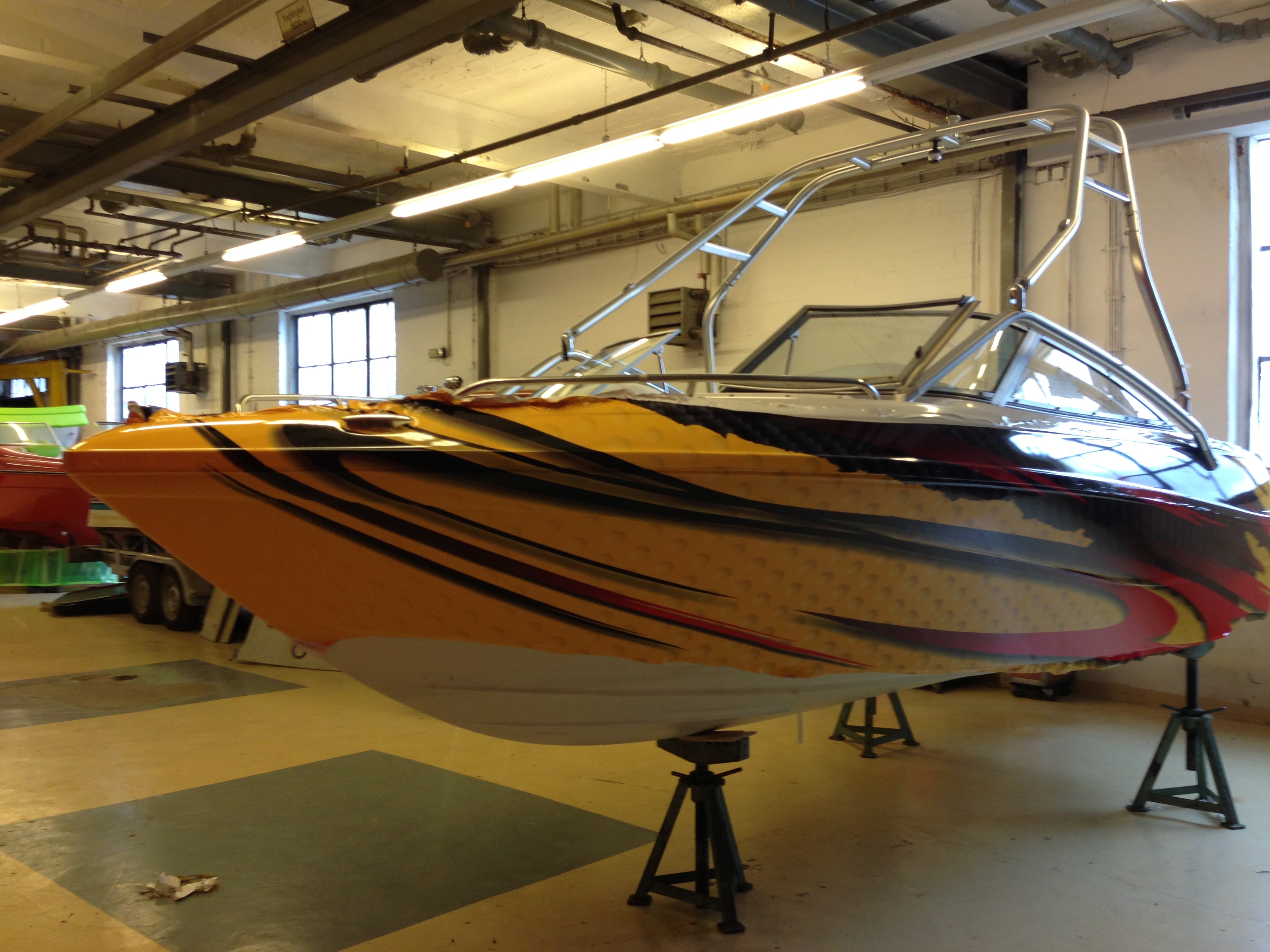 Boots-Individualisierungen in und um Berlin: Custom Boat